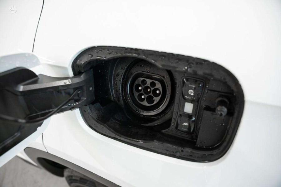 Balts Audi Q5 2022 Viļņa, ar dzinēja tilpumu 2.00 L un nobraukumu 142 tūkst. km par 28400 €, foto 23 vietnē AUTOMOTO.COM.LV