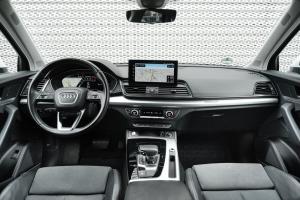 White Audi Q5 2022 in Marupe, with an engine capacity of 2.00 L and mileage of 110 thousand km for 30850 €, photo 7 on AUTOMOTO.COM.LV