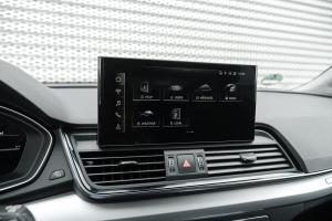 White Audi Q5 2022 in Marupe, with an engine capacity of 2.00 L and mileage of 110 thousand km for 30850 €, photo 27 on AUTOMOTO.COM.LV