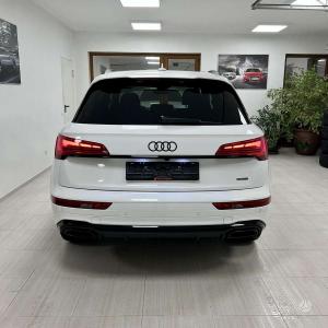 White Audi Q5 2023 in Raseiniai, with an engine capacity of 1.97 L and mileage of 70 thousand km for 43500 €, photo 6 on AUTOMOTO.COM.LV