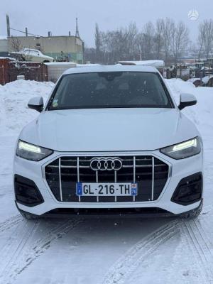 Balts Audi Q5 2023 Tauragė, ar dzinēja tilpumu 1.97 L un nobraukumu 230 tūkst. km par 27600 €, foto 2 vietnē AUTOMOTO.COM.LV