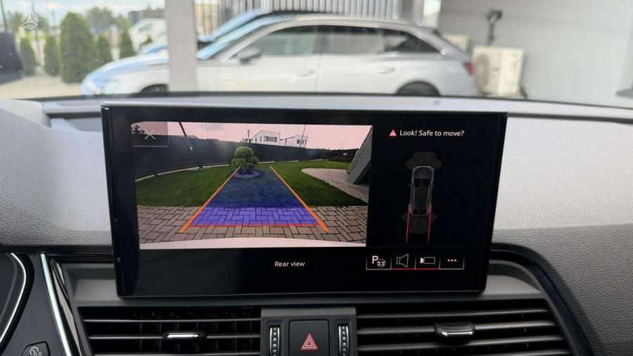 Balts Audi Q5 2023 Viļņa, ar dzinēja tilpumu 1.98 L un nobraukumu 142 tūkst. km par 31490 €, foto 16 vietnē AUTOMOTO.COM.LV