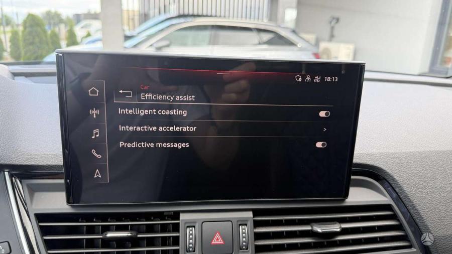 Balts Audi Q5 2023 Viļņa, ar dzinēja tilpumu 1.98 L un nobraukumu 142 tūkst. km par 31490 €, foto 31 vietnē AUTOMOTO.COM.LV