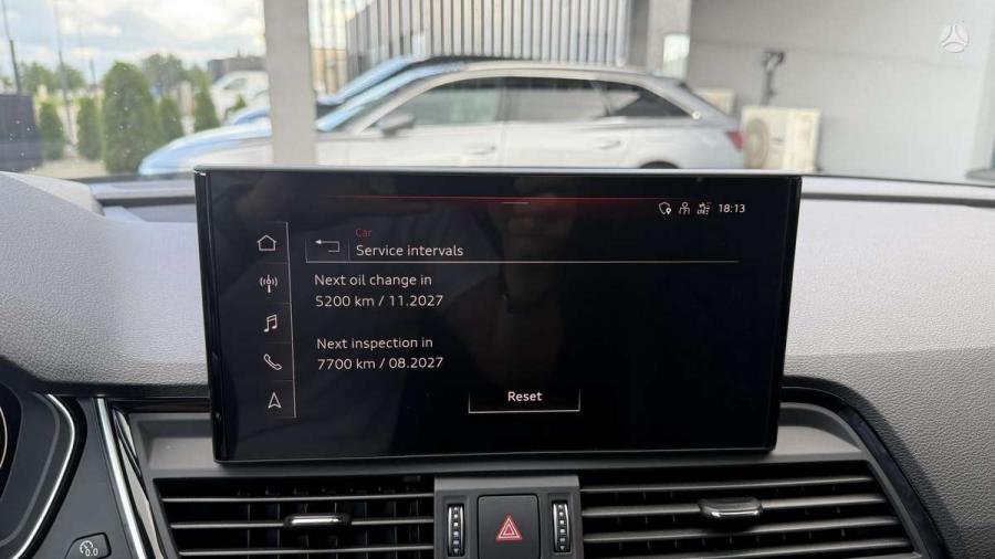 Balts Audi Q5 2023 Viļņa, ar dzinēja tilpumu 1.98 L un nobraukumu 142 tūkst. km par 31490 €, foto 36 vietnē AUTOMOTO.COM.LV