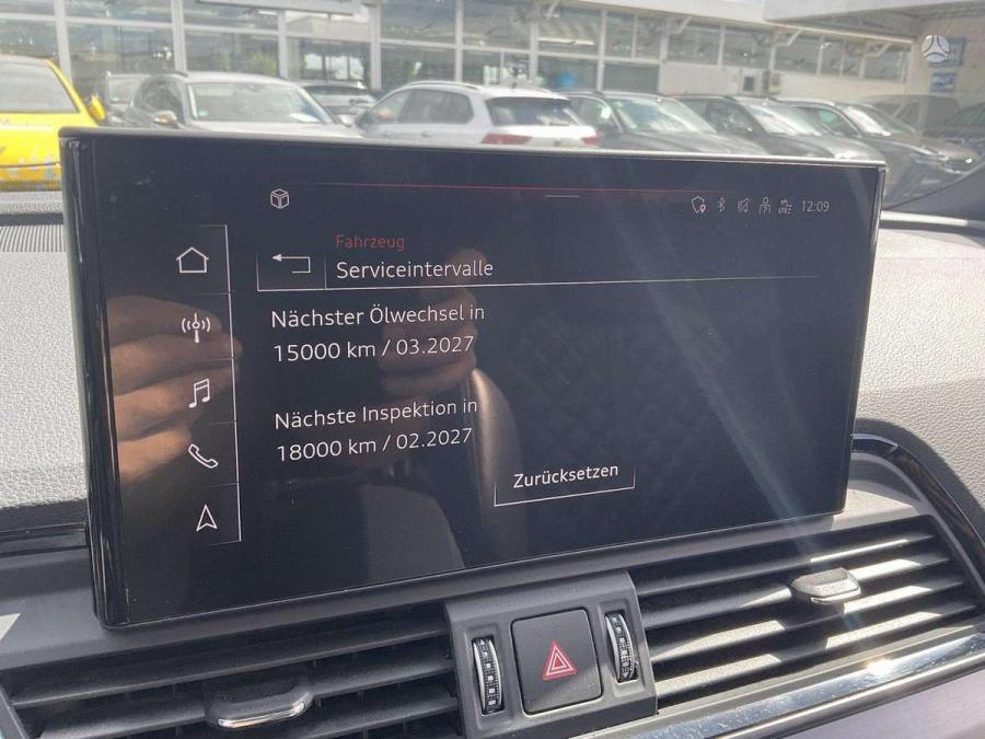 Белый Ауди Ку 5 2023 в Вильнюс, объемом двигателя 2.00 л и пробегом 146 тыс. км за 33333 €, фото 7 на AUTOMOTO.COM.LV