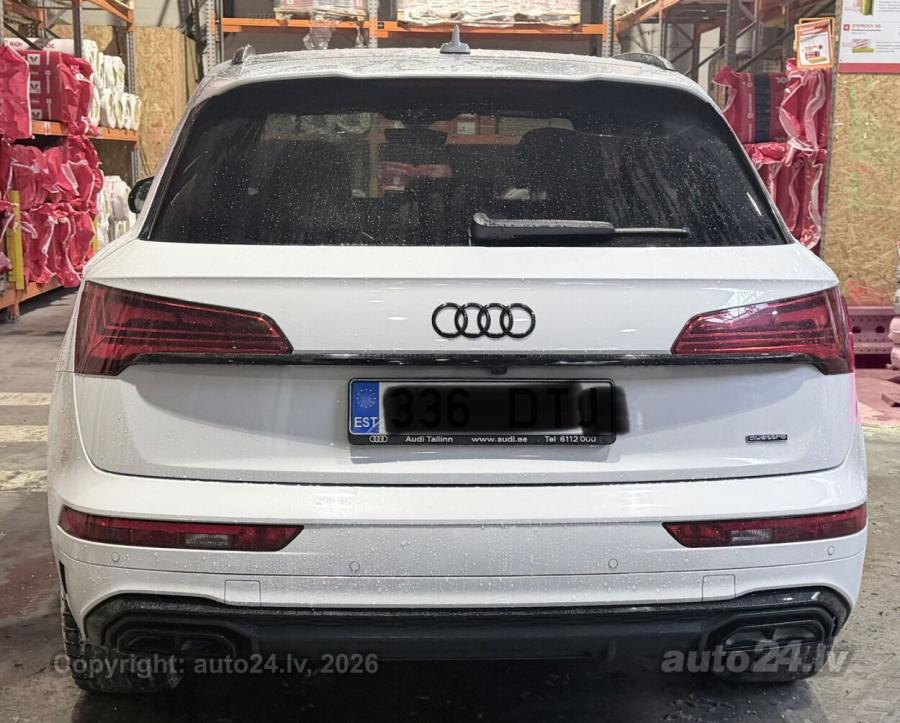 Balts Audi Q5 2024 Tallina, ar dzinēja tilpumu 2.00 L un nobraukumu 26 tūkst. km par 59999 €, foto 6 vietnē AUTOMOTO.COM.LV