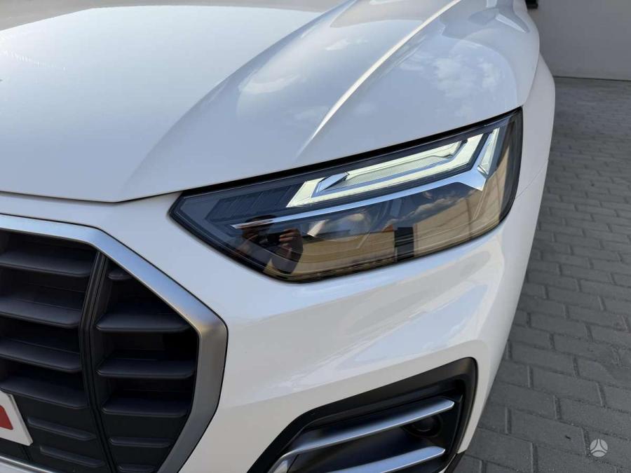 Balts Audi Q5 2024 Kauņa, ar dzinēja tilpumu 1.97 L un nobraukumu 35 tūkst. km par 36500 €, foto 10 vietnē AUTOMOTO.COM.LV