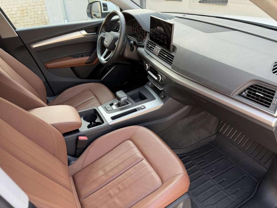 Balts Audi Q5 2024 Kauņa, ar dzinēja tilpumu 1.97 L un nobraukumu 35 tūkst. km par 36500 €, foto 17 vietnē AUTOMOTO.COM.LV
