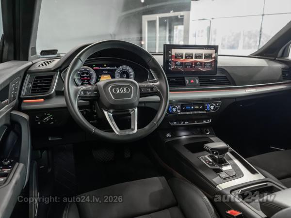 White Audi Q5 2024 in Tallinn, with an engine capacity of 2.00 L and mileage of 33 thousand km for 49900 €, photo 5 on AUTOMOTO.COM.LV