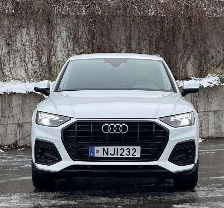 White Audi Q5 2025 in Vilnius, with an engine capacity of 1.97 L and mileage of 12 thousand km for 38900 €, photo 2 on AUTOMOTO.COM.LV