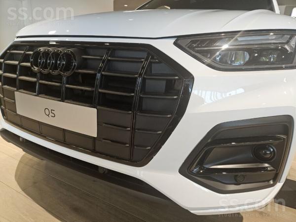 Белый Ауди Ку 5 2025 в Рига, объемом двигателя 2.00 л и пробегом 4 тыс. км за 47900 €, фото 5 на AUTOMOTO.COM.LV