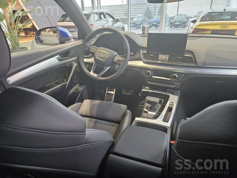 Balts Audi Q5 2025 Rīga, ar dzinēja tilpumu 2.00 L un nobraukumu 4 tūkst. km par 47900 €, foto 12 vietnē AUTOMOTO.COM.LV