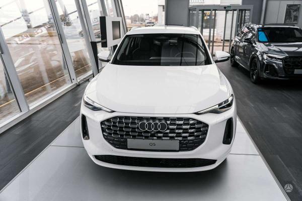 White Audi Q5 2026 in Klaipeda, with an engine capacity of 1.98 L and mileage of 0 thousand km for 55978 €, photo 2 on AUTOMOTO.COM.LV