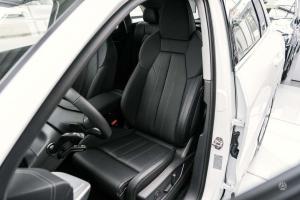 White Audi Q5 2026 in Klaipeda, with an engine capacity of 1.98 L and mileage of 0 thousand km for 55978 €, photo 14 on AUTOMOTO.COM.LV