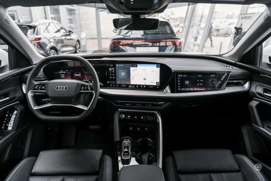 White Audi Q5 2026 in Klaipeda, with an engine capacity of 1.98 L and mileage of 0 thousand km for 55978 €, photo 17 on AUTOMOTO.COM.LV