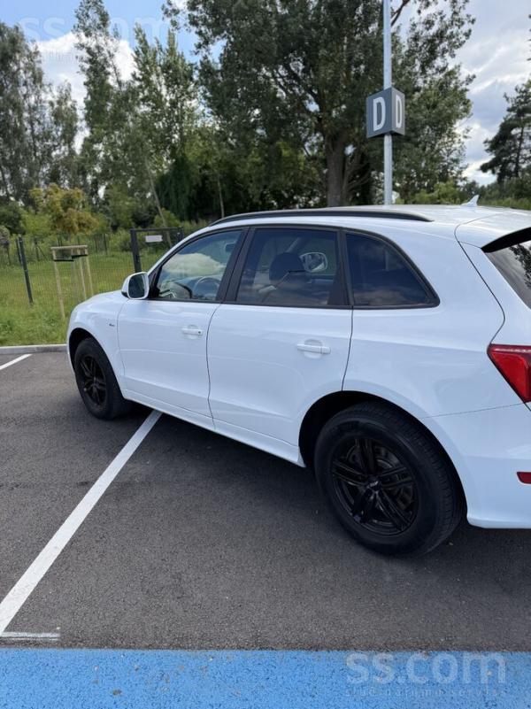 Balts Audi Q5 2010 Rīga, ar dzinēja tilpumu 3.00 L un nobraukumu 0 tūkst. km par 8999 €, foto 5 vietnē AUTOMOTO.COM.LV