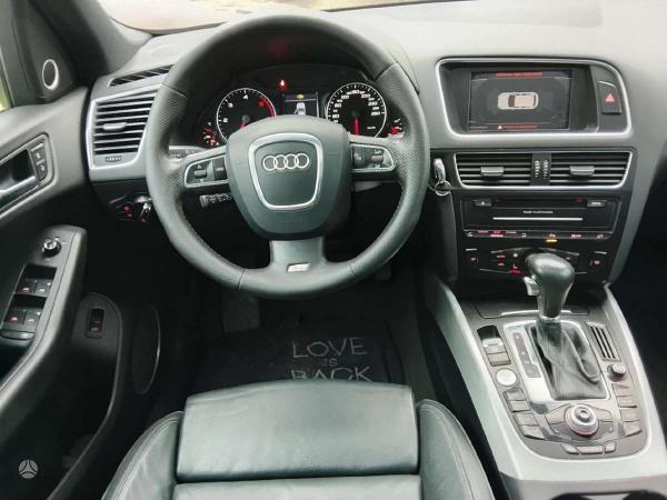 White Audi Q5 2011 in Utena, with an engine capacity of 2.97 L and mileage of 270 thousand km for 9200 €, photo 4 on AUTOMOTO.COM.LV