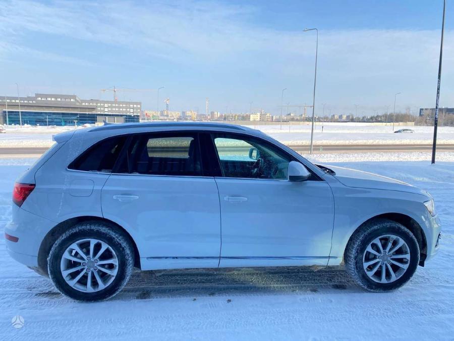 White Audi Q5 2014 in Vilnius, with an engine capacity of 1.98 L and mileage of 138 thousand km for 14000 €, photo 2 on AUTOMOTO.COM.LV