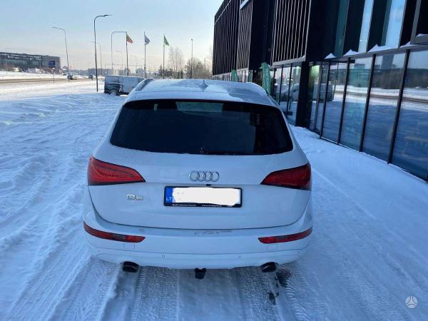 Balts Audi Q5 2014 Viļņa, ar dzinēja tilpumu 1.98 L un nobraukumu 138 tūkst. km par 14000 €, foto 7 vietnē AUTOMOTO.COM.LV