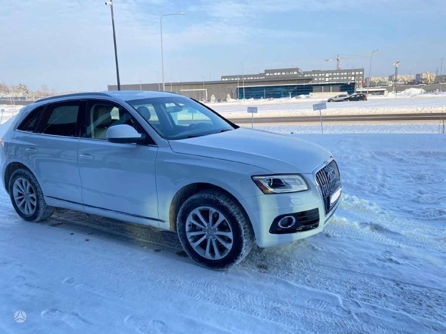 White Audi Q5 2014 in Vilnius, with an engine capacity of 1.98 L and mileage of 138 thousand km for 14000 €, photo 15 on AUTOMOTO.COM.LV