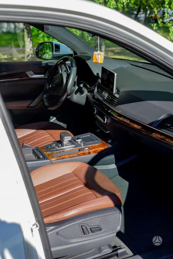 Balts Audi Q5 2018 Viļņa, ar dzinēja tilpumu 1.98 L un nobraukumu 129 tūkst. km par 20000 €, foto 10 vietnē AUTOMOTO.COM.LV