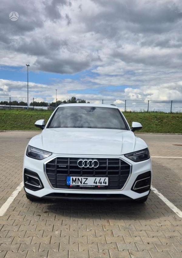 Balts Audi Q5 2023 Viļņa, ar dzinēja tilpumu 1.97 L un nobraukumu 67 tūkst. km par 35500 €, foto 4 vietnē AUTOMOTO.COM.LV