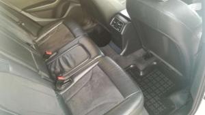 White Audi Q5 2013 in Kaunas, with an engine capacity of 2.00 L and mileage of 215 thousand km for 11000 €, photo 9 on AUTOMOTO.COM.LV