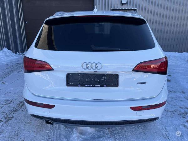Balts Audi Q5 2015 Telšiai, ar dzinēja tilpumu 2.00 L un nobraukumu 23 tūkst. km par 12999 €, foto 8 vietnē AUTOMOTO.COM.LV