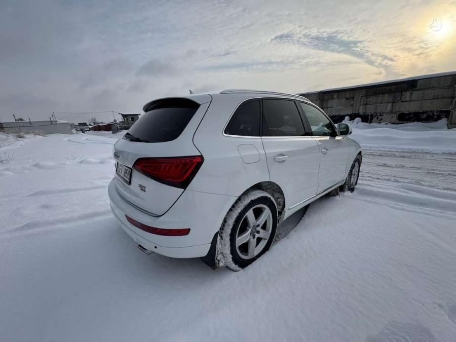 Balts Audi Q5 2015 Kauņa, ar dzinēja tilpumu 2.00 L un nobraukumu 201 tūkst. km par 12500 €, foto 3 vietnē AUTOMOTO.COM.LV