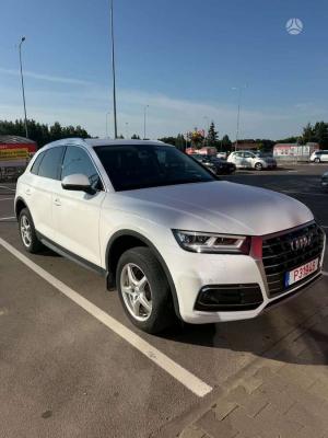 White Audi Q5 2018 in Kaunas, with an engine capacity of 2.00 L and mileage of 252 thousand km for 18500 €, photo 3 on AUTOMOTO.COM.LV