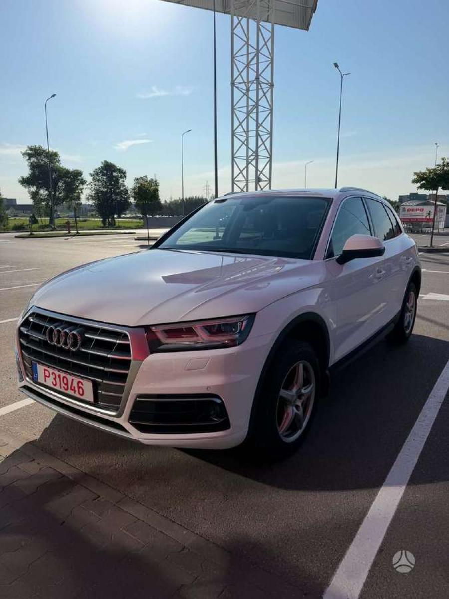 White Audi Q5 2018 in Kaunas, with an engine capacity of 2.00 L and mileage of 252 thousand km for 18500 €, photo 5 on AUTOMOTO.COM.LV