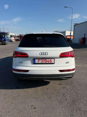 White Audi Q5 2018 in Kaunas, with an engine capacity of 2.00 L and mileage of 252 thousand km for 18500 €, photo 9 on AUTOMOTO.COM.LV