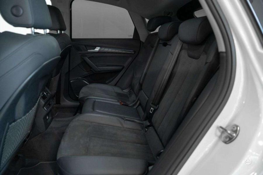 Balts Audi Q5 2022 Viļņa, ar dzinēja tilpumu 2.00 L un nobraukumu 64 tūkst. km par 36900 €, foto 21 vietnē AUTOMOTO.COM.LV
