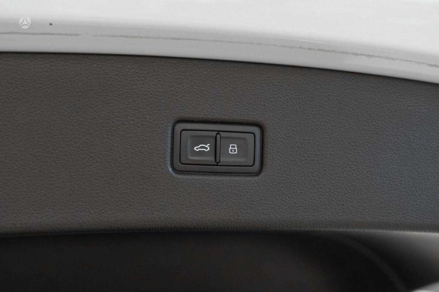 Balts Audi Q5 2022 Viļņa, ar dzinēja tilpumu 2.00 L un nobraukumu 64 tūkst. km par 36900 €, foto 23 vietnē AUTOMOTO.COM.LV