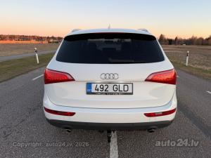 White Audi Q5 2009 in Tallinn, with an engine capacity of 3.00 L and mileage of 262 thousand km for 10490 €, photo 11 on AUTOMOTO.COM.LV