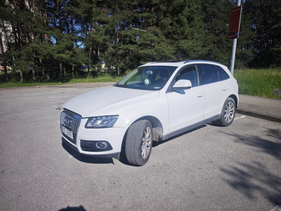 White Audi Q5 2009 in Tallinn, with an engine capacity of 2.00 L and mileage of 275 thousand km for 5500 €, photo 1 on AUTOMOTO.COM.LV