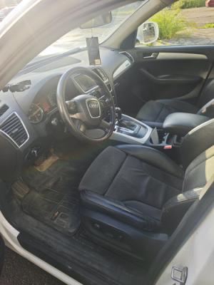 White Audi Q5 2009 in Tallinn, with an engine capacity of 2.00 L and mileage of 275 thousand km for 5500 €, photo 5 on AUTOMOTO.COM.LV
