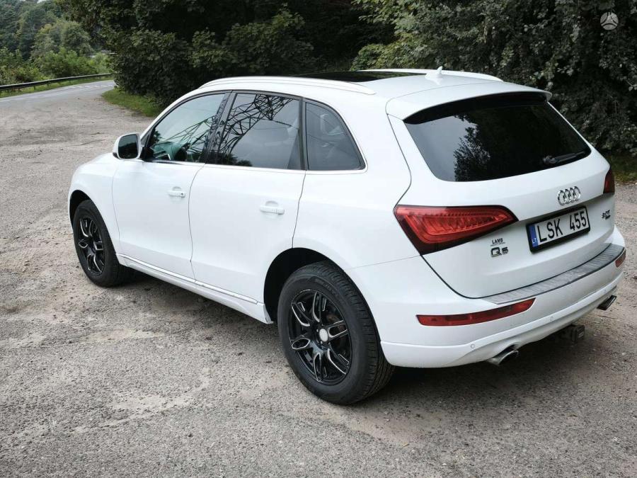 Balts Audi Q5 2013 Viļņa, ar dzinēja tilpumu 1.98 L un nobraukumu 218 tūkst. km par 7300 €, foto 1 vietnē AUTOMOTO.COM.LV