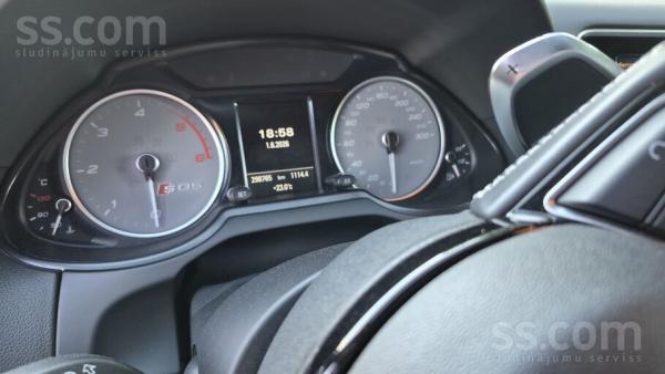 Белый Ауди Ку 5 2014 в Елгава, объемом двигателя 3.00 л и пробегом 300 тыс. км за 10500 €, фото 4 на AUTOMOTO.COM.LV