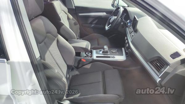 White Audi Q5 2019 in Tartu, with an engine capacity of 2.00 L and mileage of 245 thousand km for 19990 €, photo 7 on AUTOMOTO.COM.LV