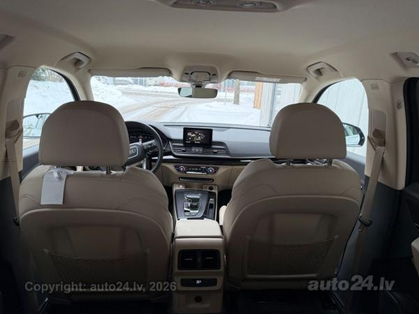 Balts Audi Q5 2020 Tallina, ar dzinēja tilpumu 2.00 L un nobraukumu 31 tūkst. km par 32990 €, foto 11 vietnē AUTOMOTO.COM.LV