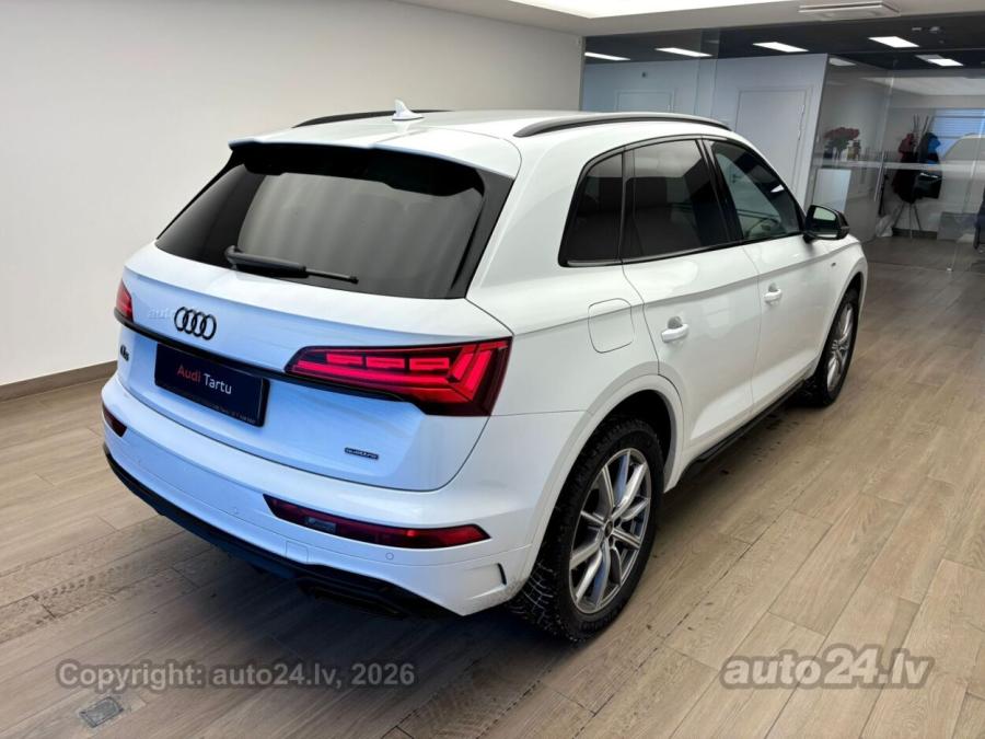 White Audi Q5 2024 in Tartu, with an engine capacity of 2.00 L and mileage of 31 thousand km for 47000 €, photo 2 on AUTOMOTO.COM.LV