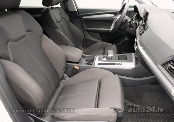 White Audi Q5 2024 in Tartu, with an engine capacity of 2.00 L and mileage of 20 thousand km for 38900 €, photo 9 on AUTOMOTO.COM.LV