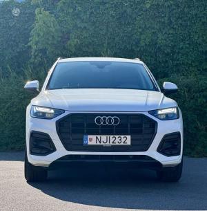 Balts Audi Q5 2025 Viļņa, ar dzinēja tilpumu 2.00 L un nobraukumu 23 tūkst. km par 34900 €, foto 3 vietnē AUTOMOTO.COM.LV