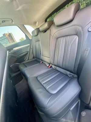 Balts Audi Q5 2025 Viļņa, ar dzinēja tilpumu 2.00 L un nobraukumu 23 tūkst. km par 34900 €, foto 16 vietnē AUTOMOTO.COM.LV