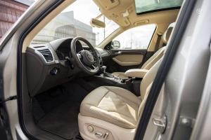 Yellow Audi Q5 2015 in Klaipeda, with an engine capacity of 3.00 L and mileage of 152 thousand km for 13499 €, photo 21 on AUTOMOTO.COM.LV