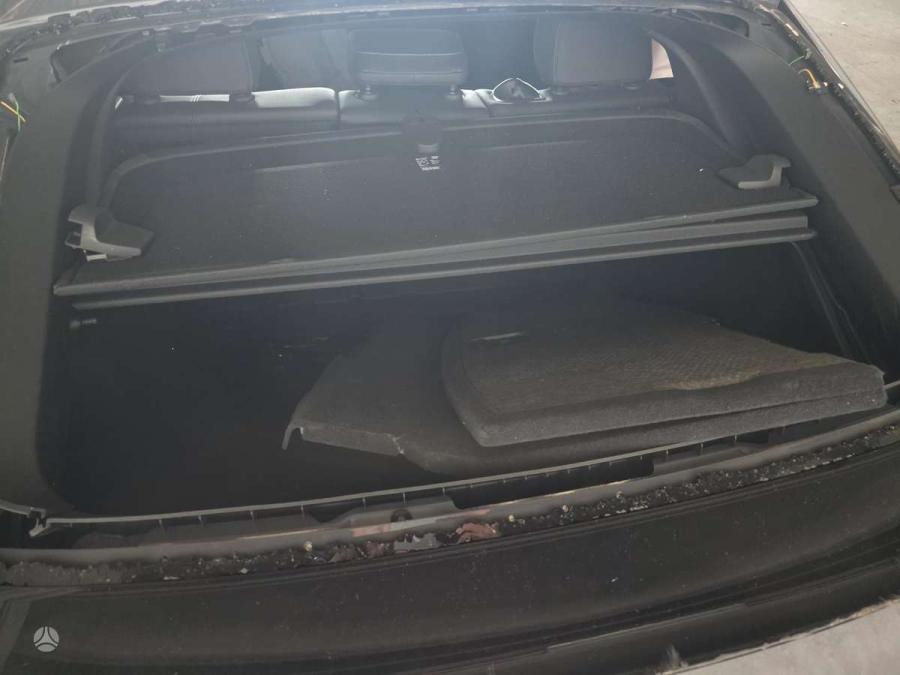 Black Audi Q6 e-tron 2025 in Telschi, with an engine capacity of 0.00 L and mileage of 4 thousand km for 10999 €, photo 11 on AUTOMOTO.COM.LV