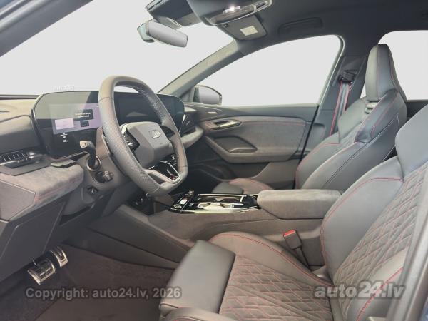 Blue Audi Q6 e-tron 2026 in Tallinn, with an engine capacity of 0.00 L and mileage of 5 thousand km for 89900 €, photo 6 on AUTOMOTO.COM.LV