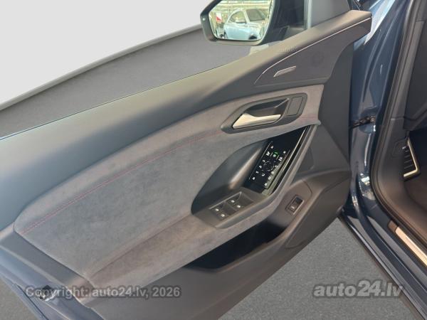 Blue Audi Q6 e-tron 2026 in Tallinn, with an engine capacity of 0.00 L and mileage of 5 thousand km for 89900 €, photo 7 on AUTOMOTO.COM.LV