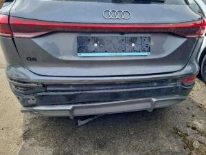 Grey Audi Q6 e-tron 2025 in Vilnius, with an engine capacity of 0.00 L and mileage of 12 thousand km for 36500 €, photo 13 on AUTOMOTO.COM.LV